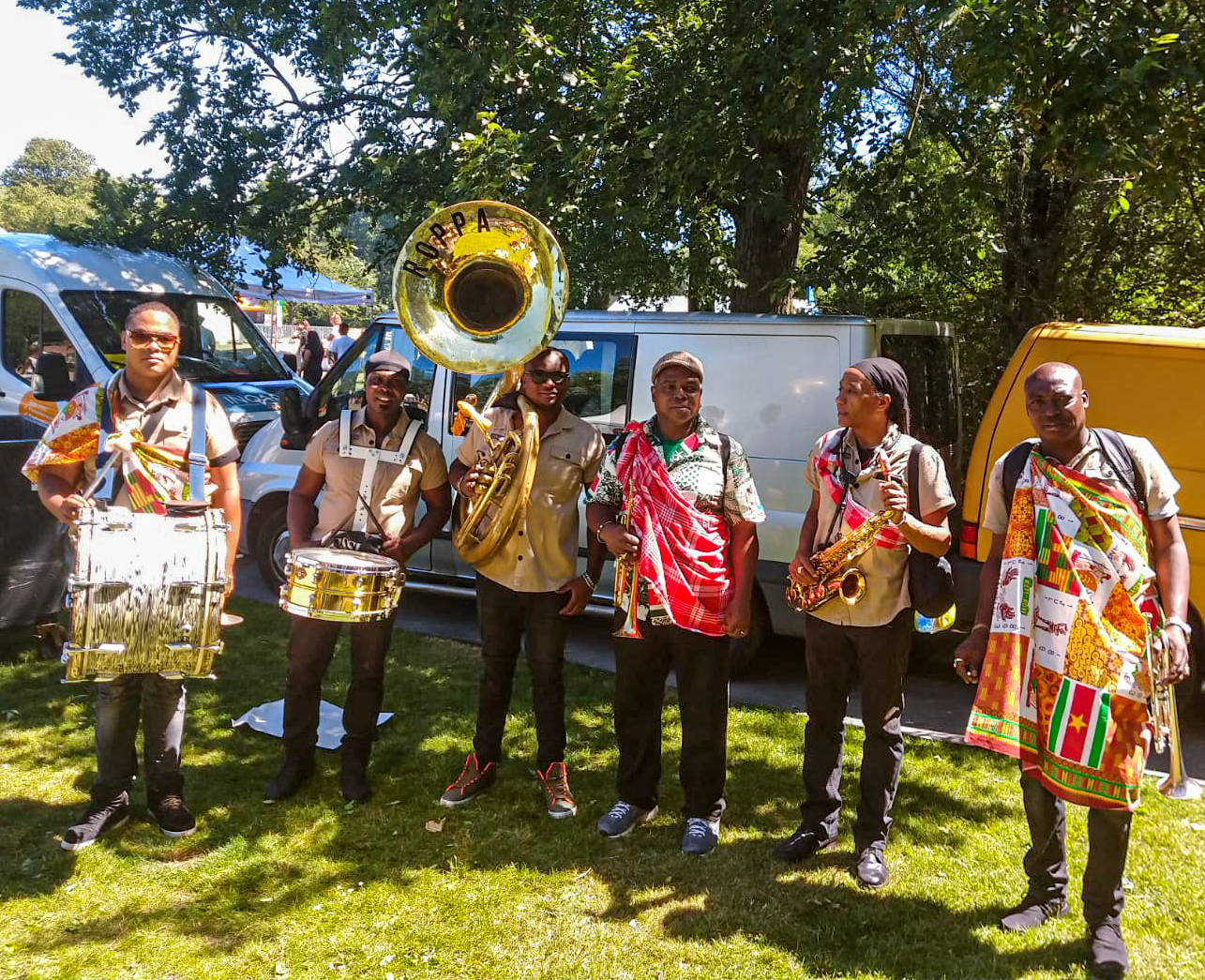 Tradocaz – Authentieke Surinaamse Kaseko Muziek